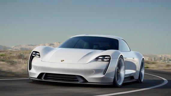 Porsche installs $900,000 Solar pylon & 1st high-power EV supercharger ...