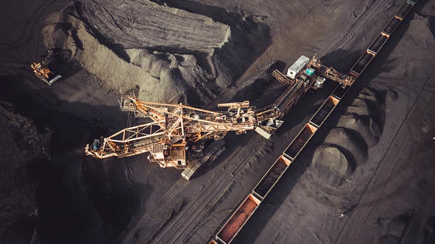 Siemens sticks with Adani contract after intervention from Canavan ...