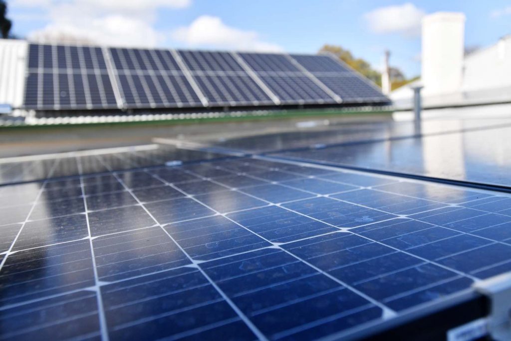 World's biggest solar + battery storage plant ready to build in SA ...