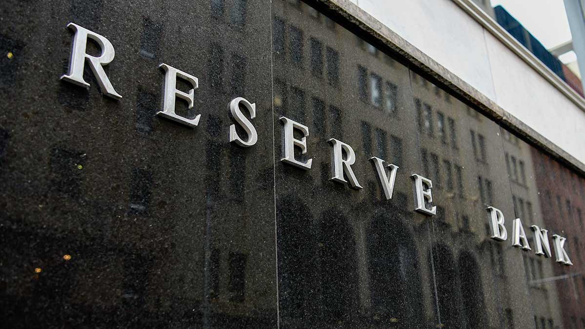 Reserve Bank says GreenPower too costly, so signs up with coal baron ...