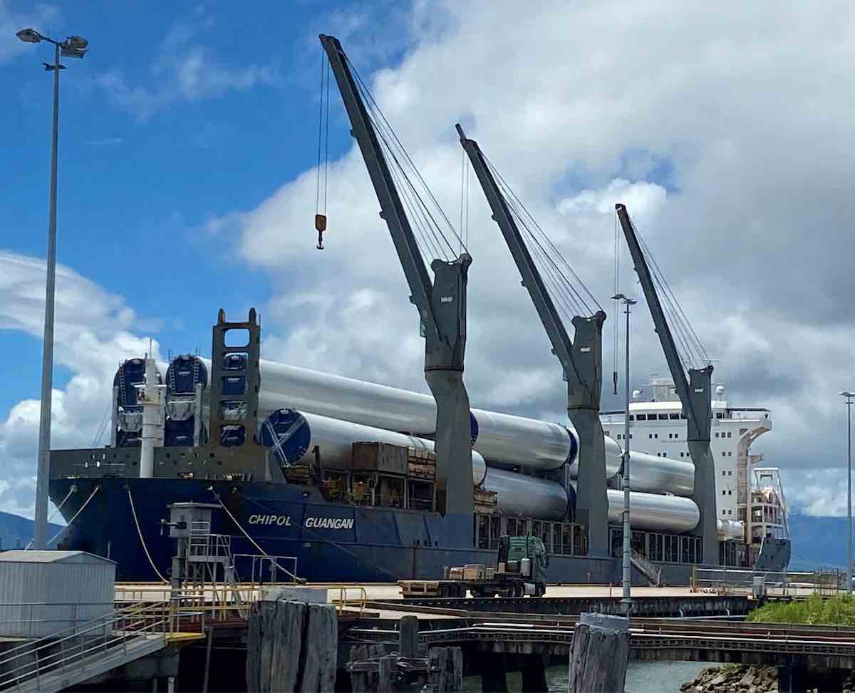 Kaban wind farm powers up, connects to Queensland's renewable ...