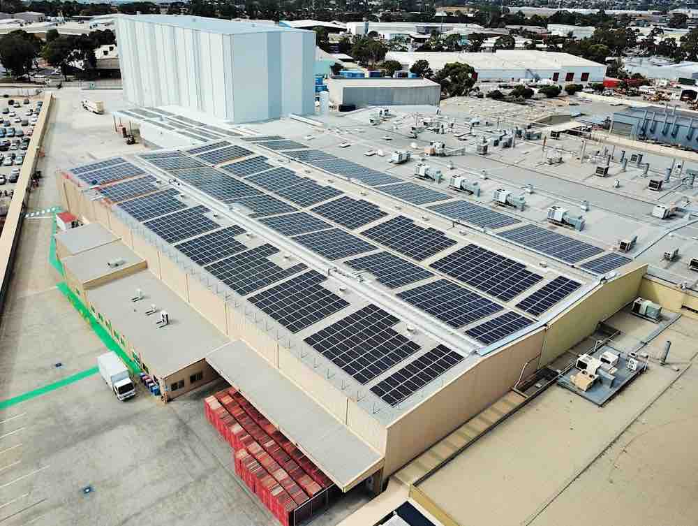 Queensland's largest solar farm now feeding power to the grid ...