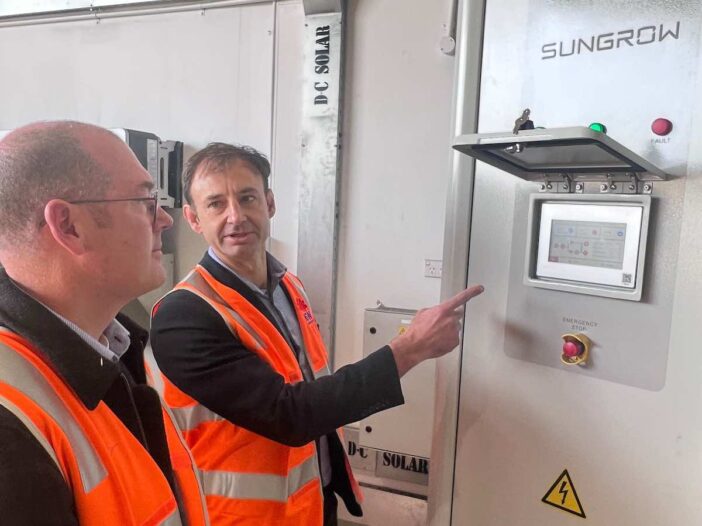 Shell Energy adds last of 16 solar batteries to "landmark" virtual ...