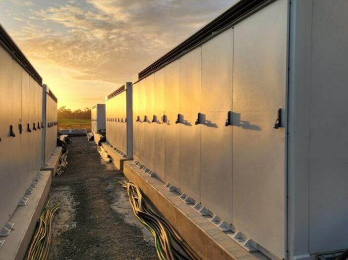 Genex takes delivery of all 40 Tesla Megapacks for Bouldercombe big ...