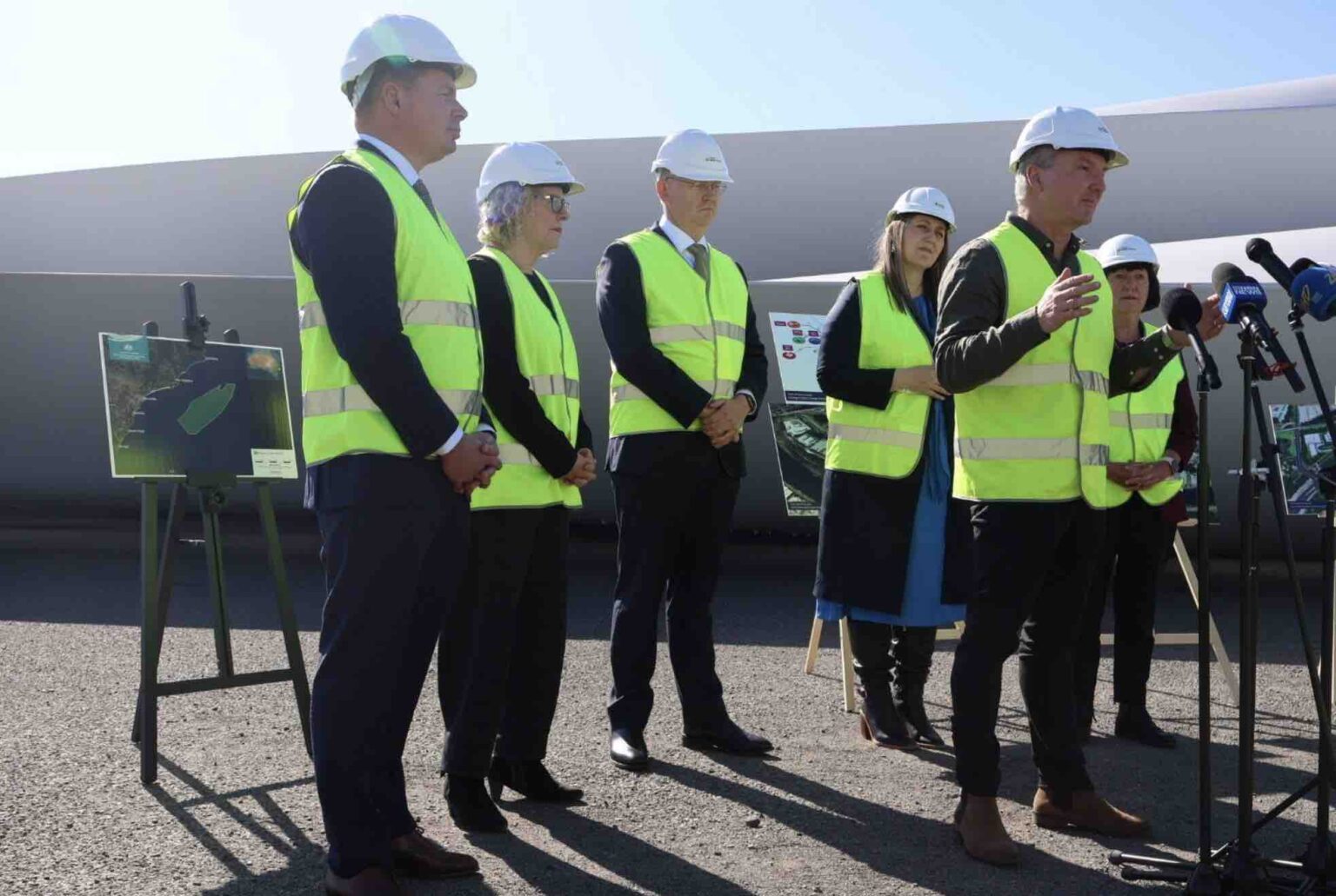 Origin to build Australia's biggest electrolyser as world's largest ...