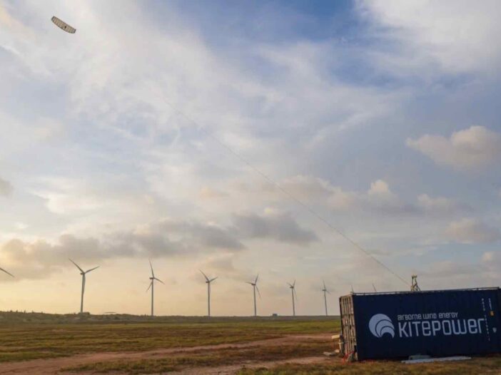 Germany energy giant begins testing kite power in Ireland | RenewEconomy