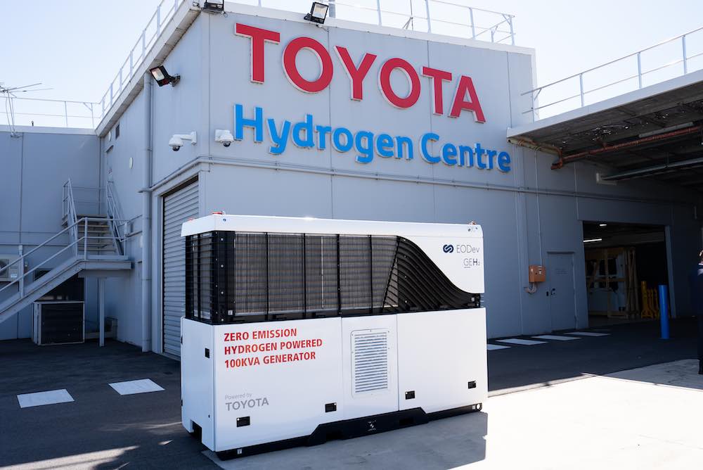 Toyota and Telstra pivot into hydrogen fuel cell generators for off ...
