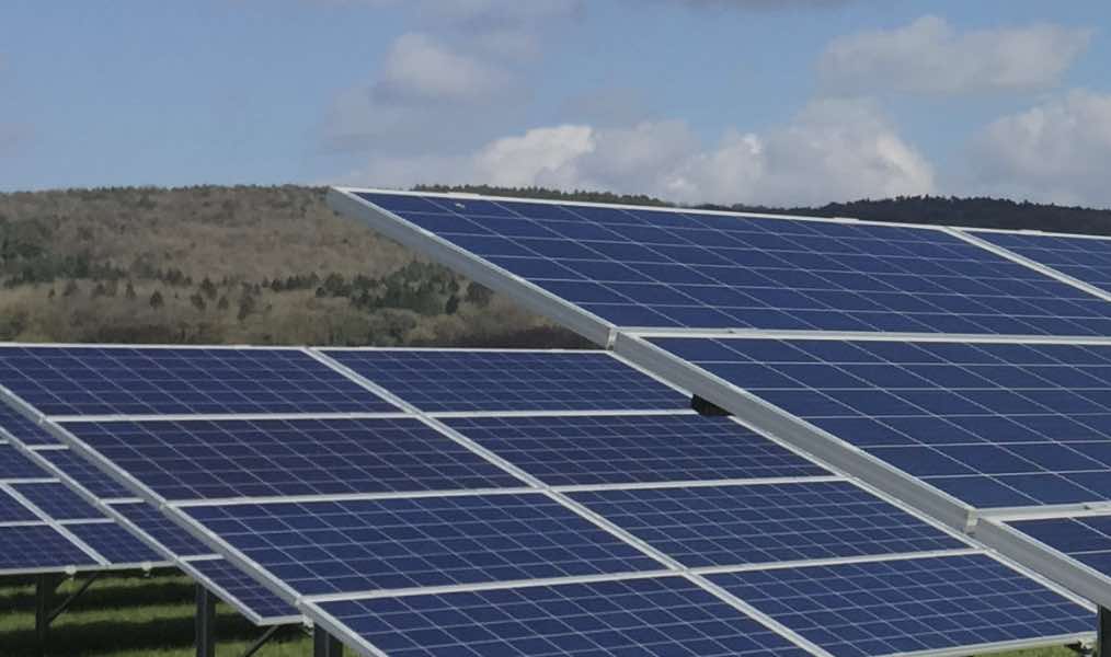 Factcheck: Do large solar projects produce more CO2 than they save ...